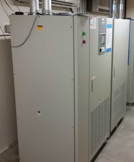 Mitsubishi 2033A 75kVA/60kW 208V 3 Phase UPS & Battery Cabinet (UP2033 ...