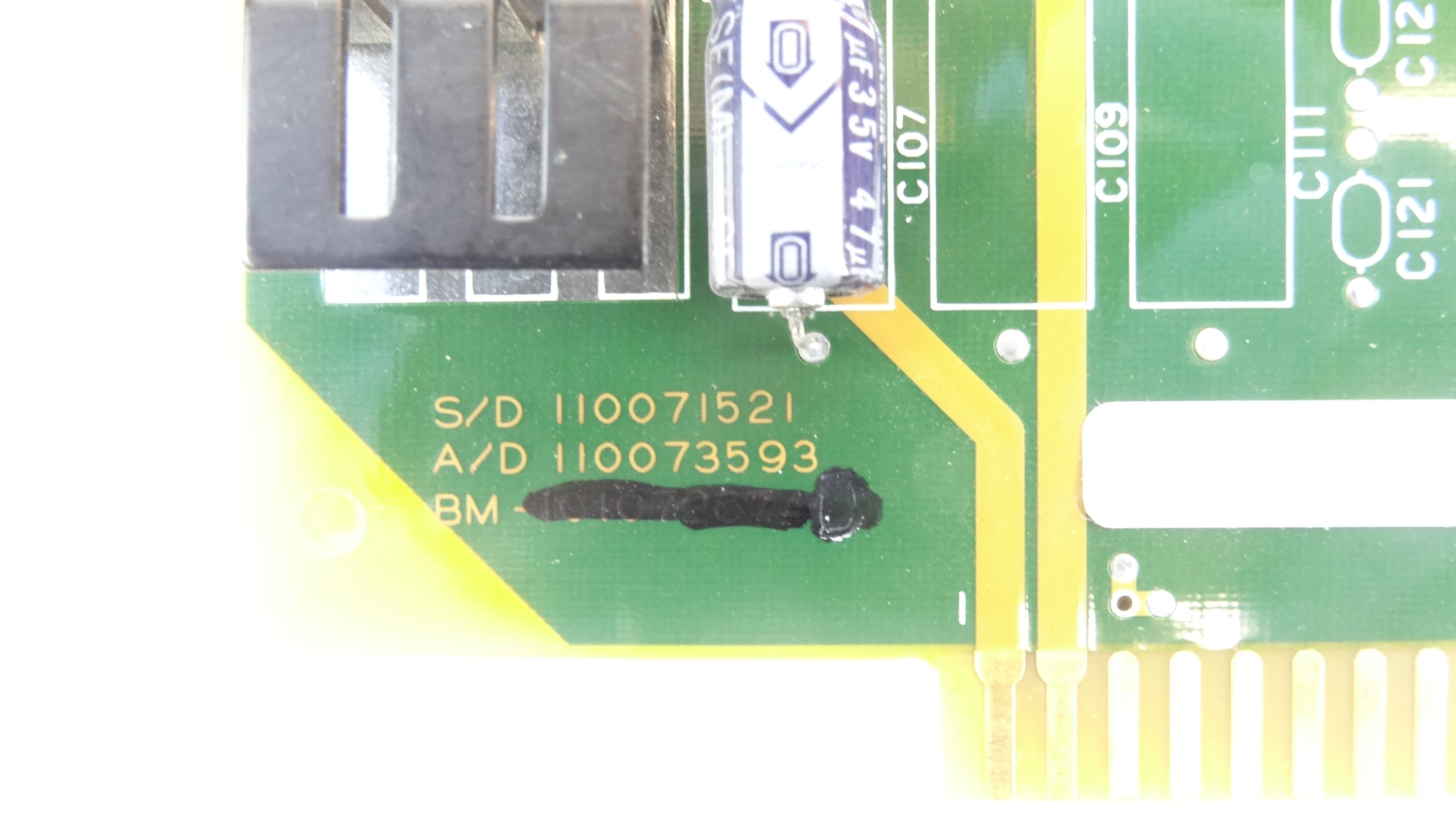 Powerware / Exide 101072674 Rev D / 118302582 Communications Board PCB ...