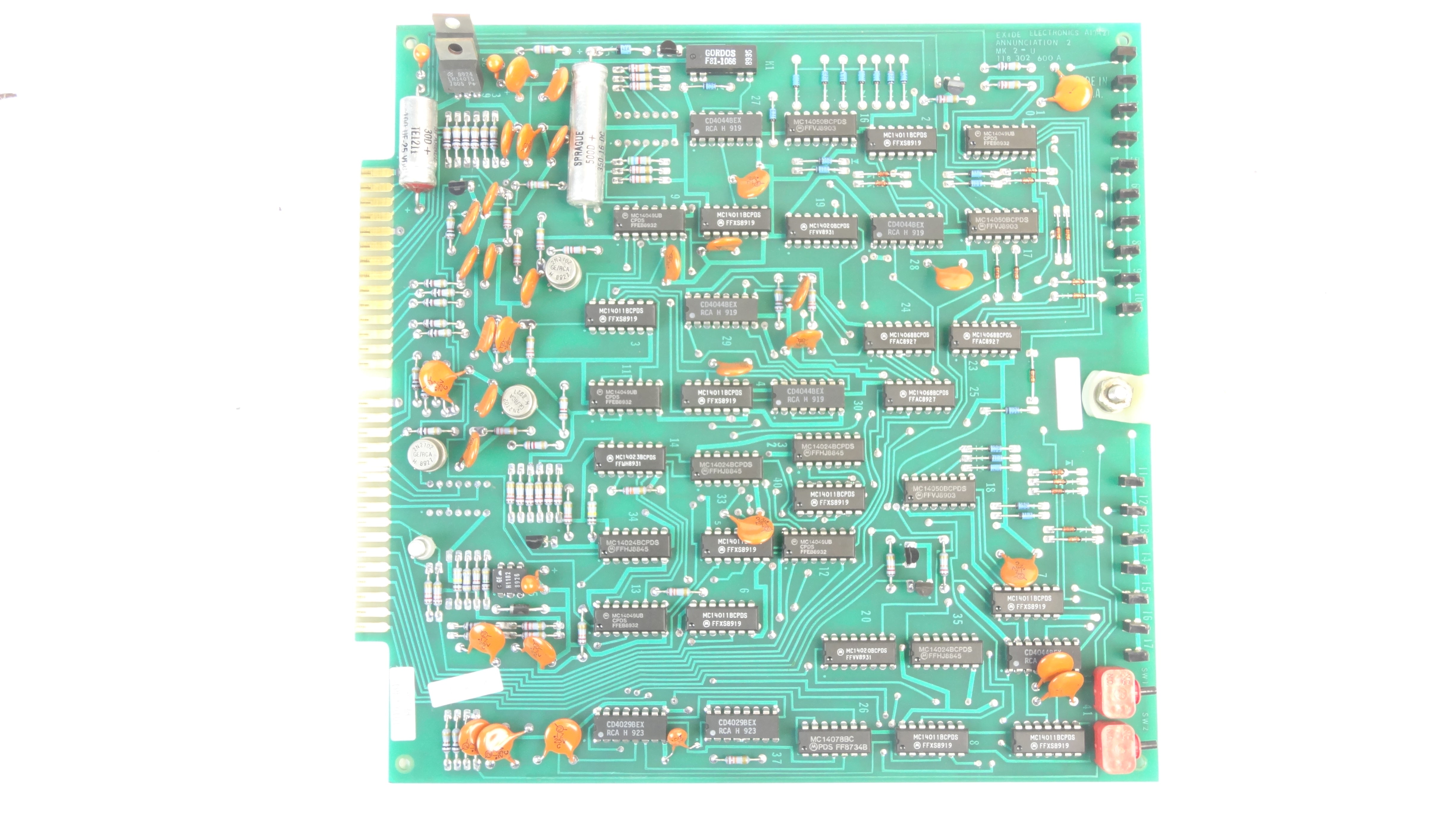 Powerware / Exide 101072381 Rev B / 118302600-A Annunciation Board PCB ...
